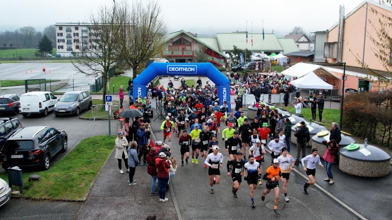 Albens - Aurélien Dunand Pallaz remporte le 37 km d'Entrelacs Run And Trail