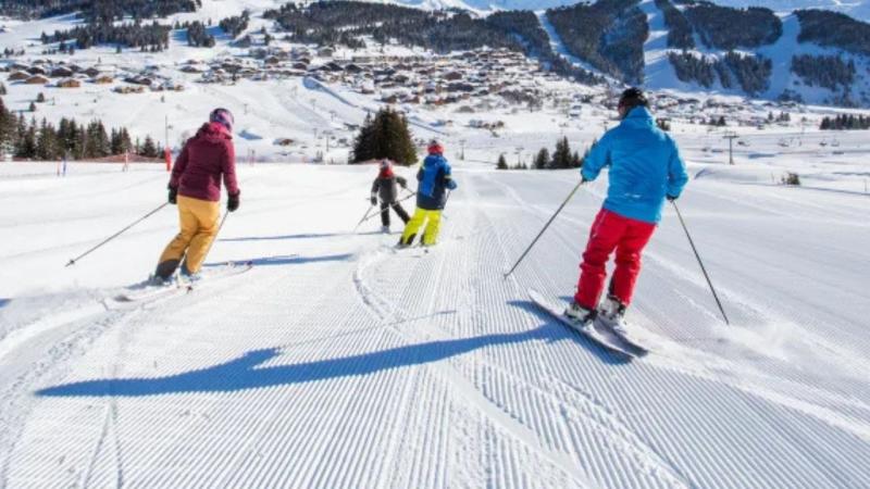 Les Saisies - Le domaine alpin des Saisies a ouvert ce samedi 14 décembre