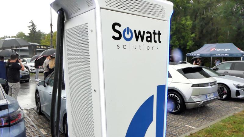 Voglans - SOWATT, La solution électrique inaugure sa première borne