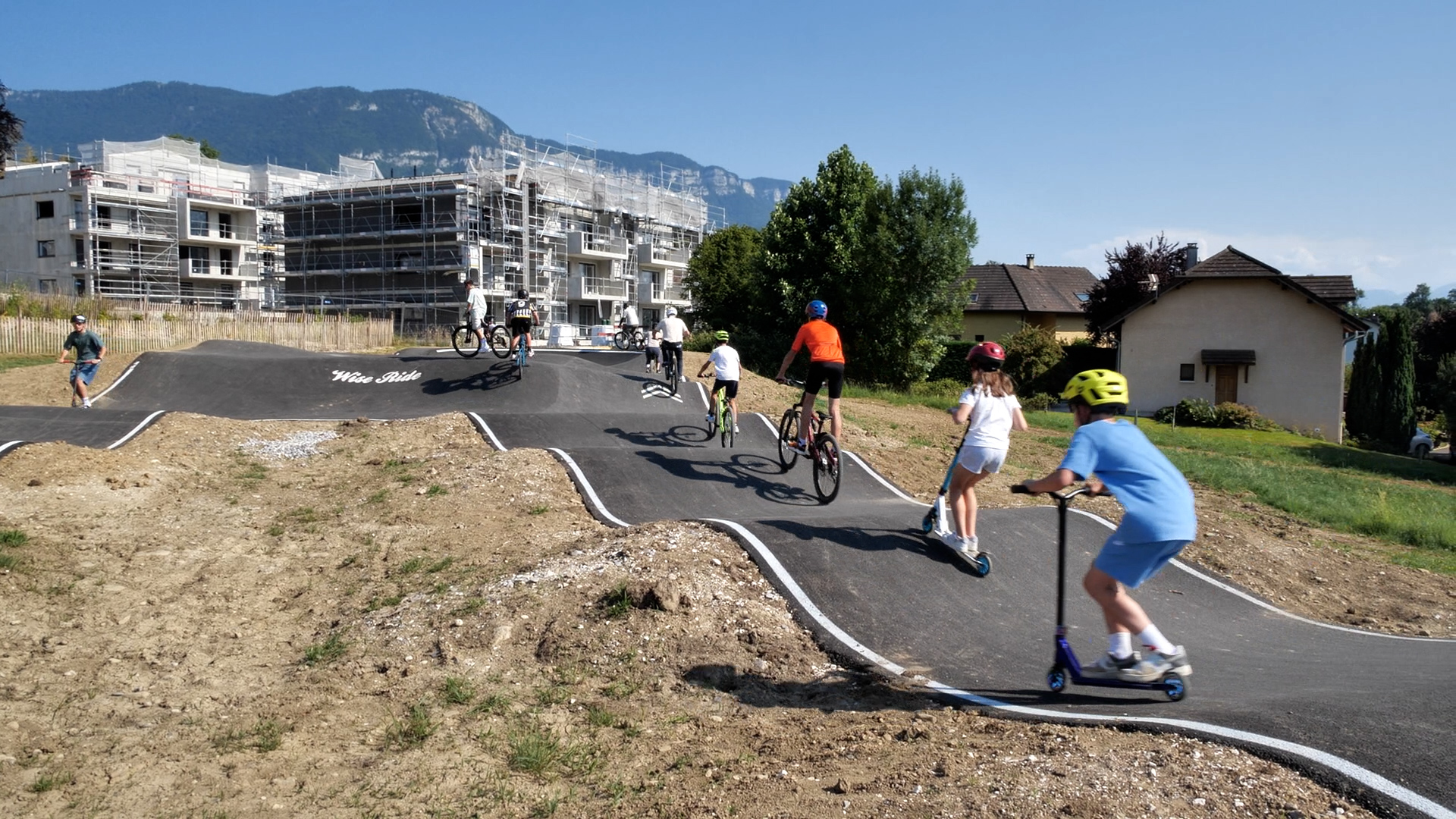 Grésy-sur-Aix - Grésy-sur-Aix inaugure son pumptrack